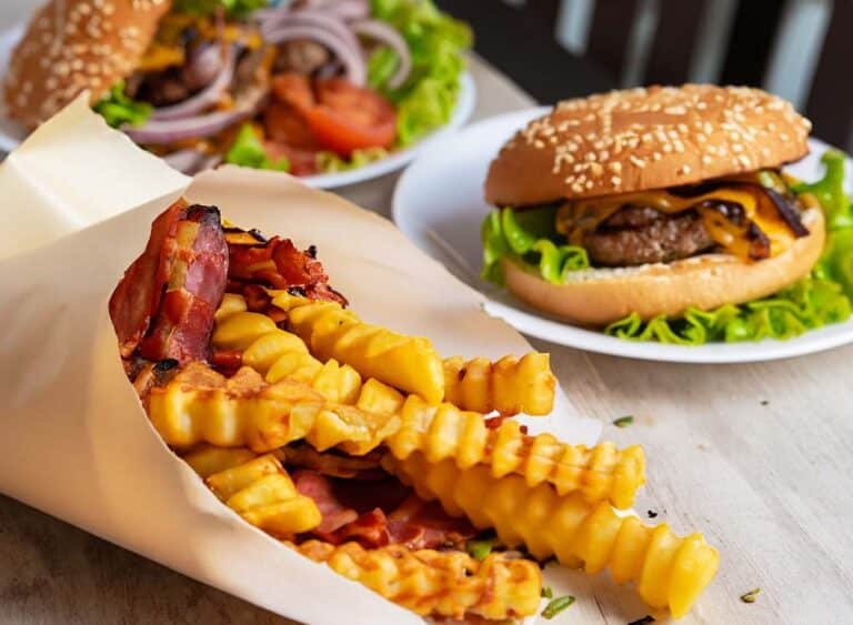 Recette de King fries : frites sauce cheddar